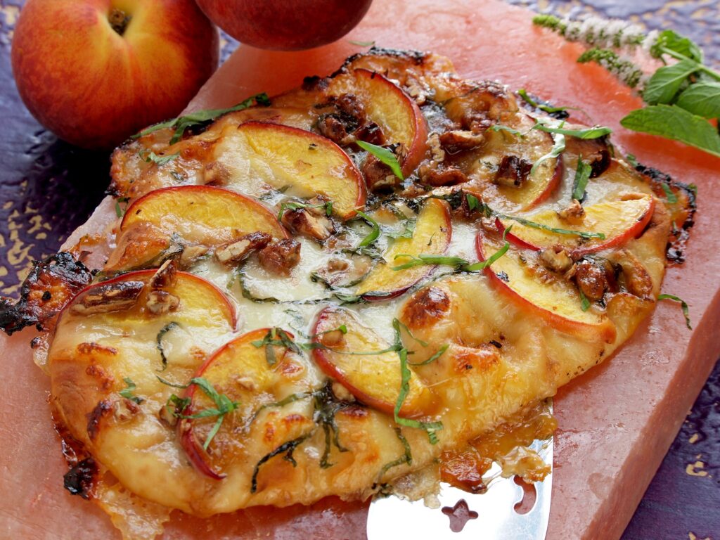 End of summer dessert#2: grilled sweet mozzarella flatbread - All About ...